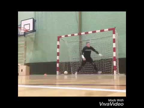 Futsal goalkeeper training - Futsal entrenamiento de arqueros - YouTube