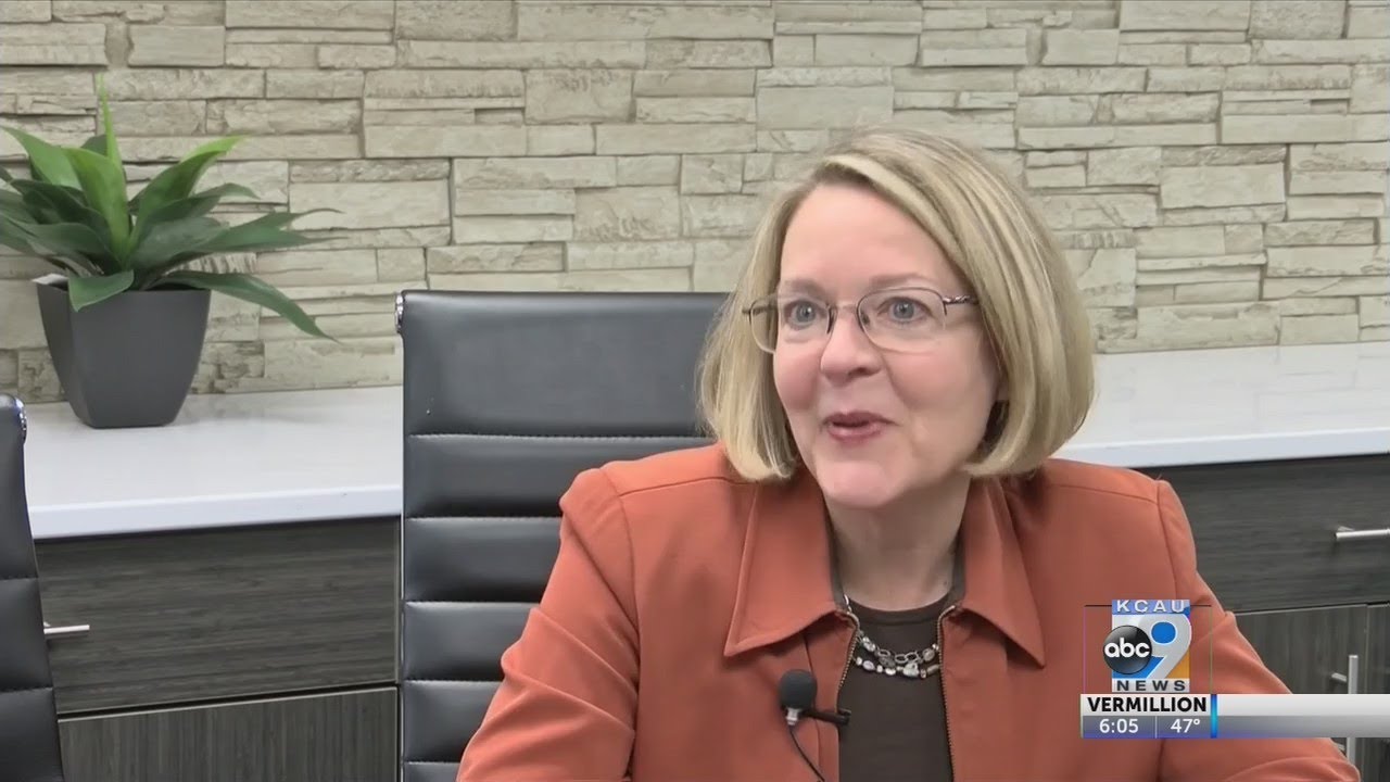 Jane Raybould Challenging Deb Fisher for Senate - YouTube