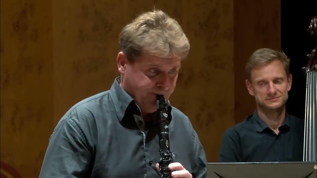 Momentos IBF 2022 - J. STAMITZ Concierto para clarinete en Bb mayor ...