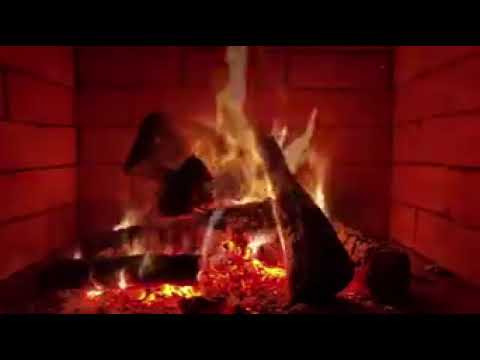 şömine ve ateş eşliğinde Ahmet Kaya şarkıları