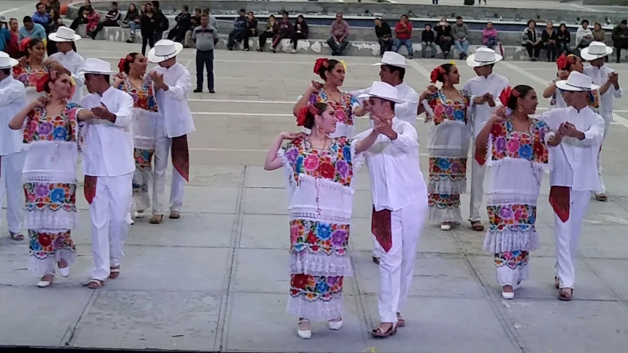 Baile folklórico Yucatán parte 1 - YouTube