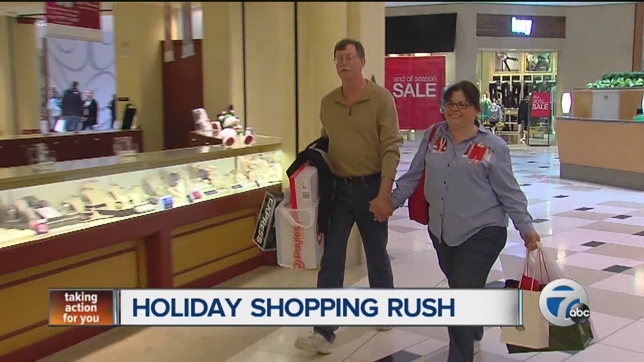 Holiday shopping rush - YouTube
