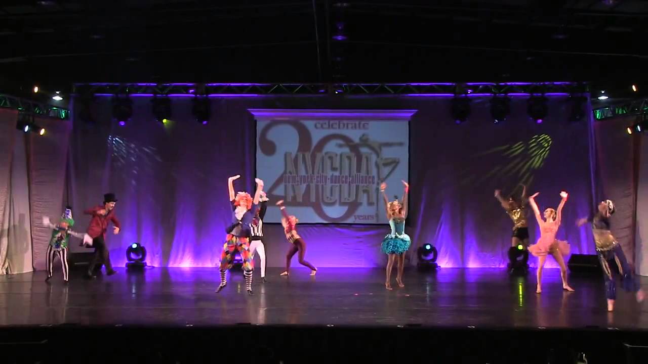 Eclipse Performing Arts - Cirque De L'Amour - YouTube