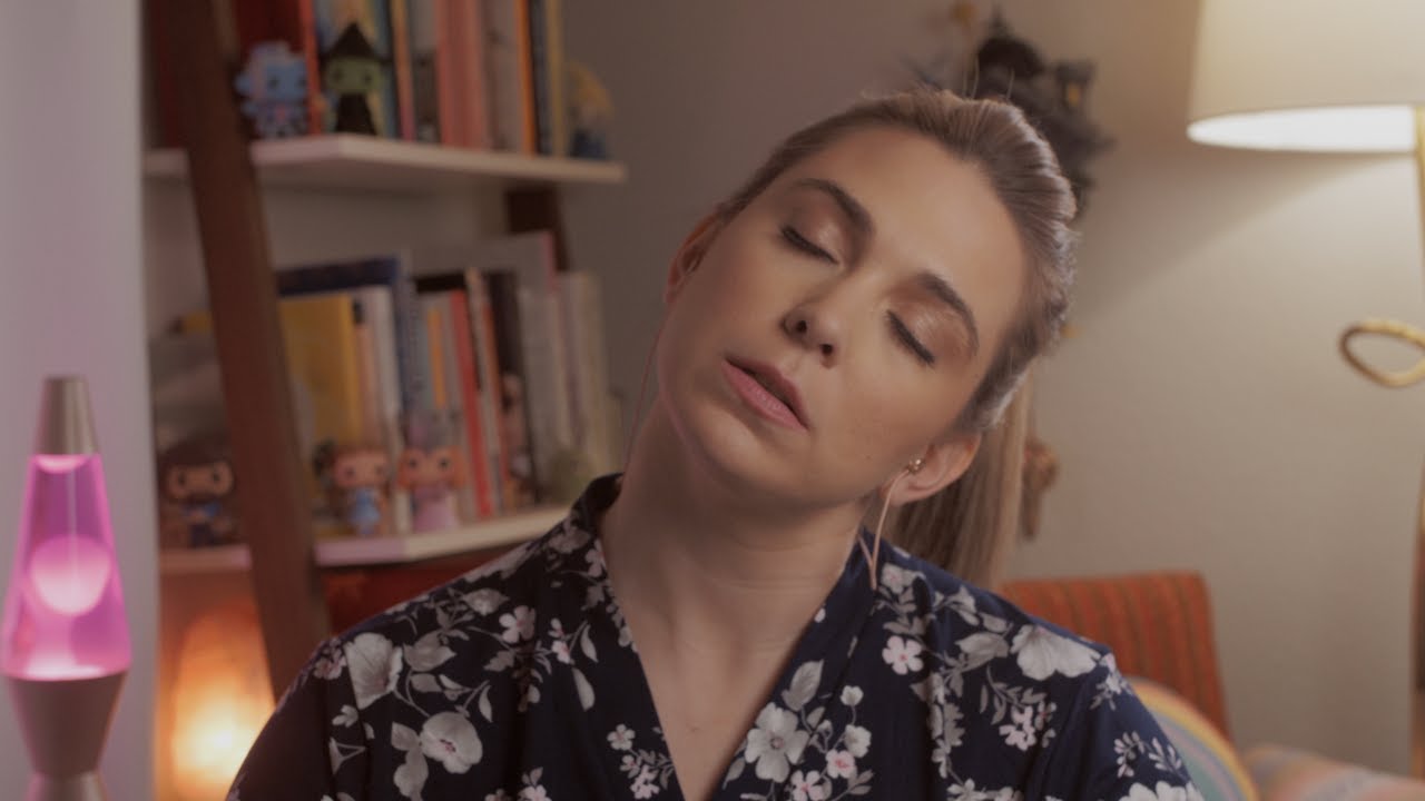 ASMR Soft Spoken 🪶🎙️Guided Stretching to Relax 😌 Calm Down Before Bed😴 ...