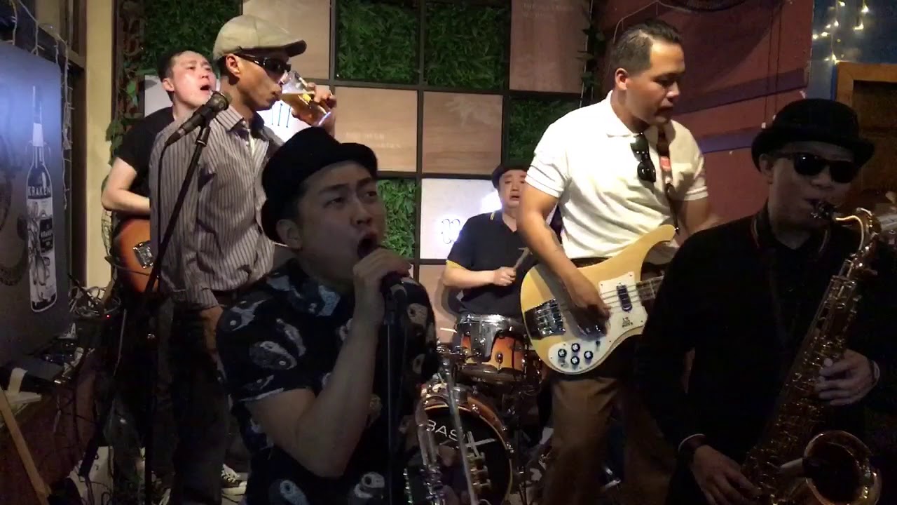 02 Early Bus 乐队 "Freedom Street ", live @Caravan Beijing, 24/03/2018 ...