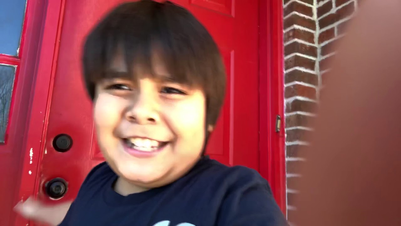Hello neighbor in real life - YouTube