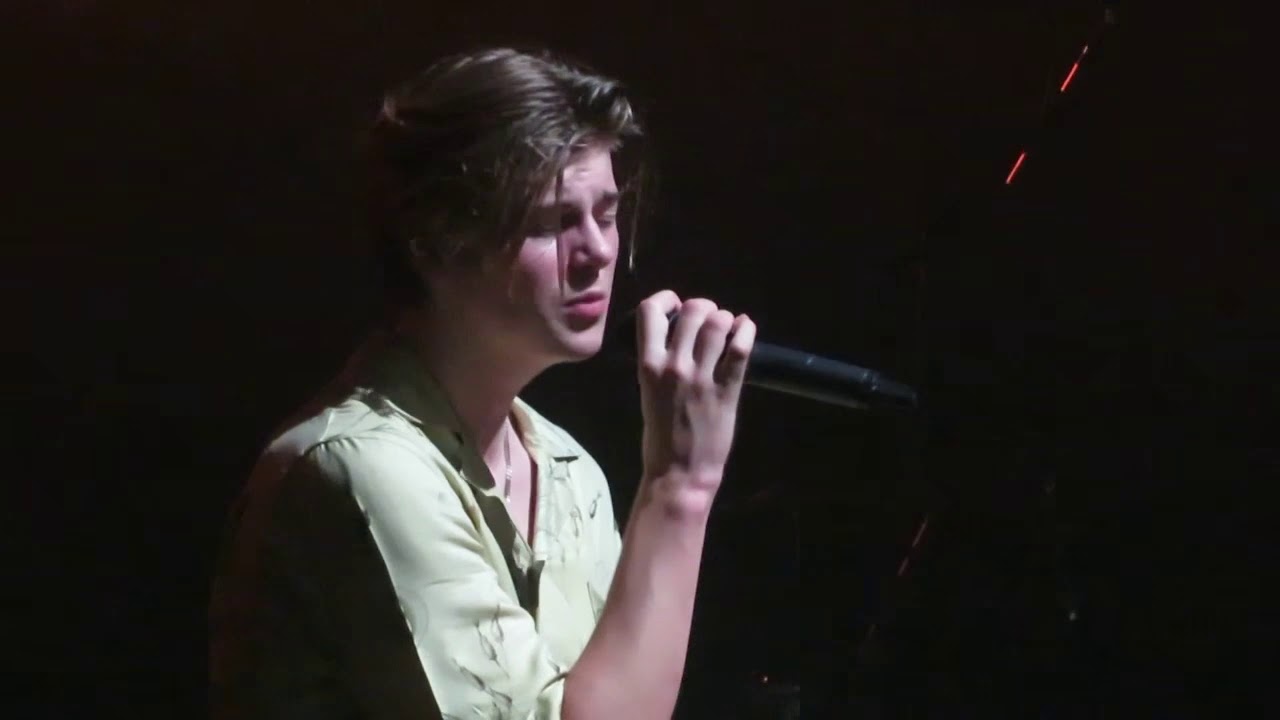 RUEL - Hard Sometimes live in Paris (21/11/2019 - Gaîté Lyrique) - YouTube