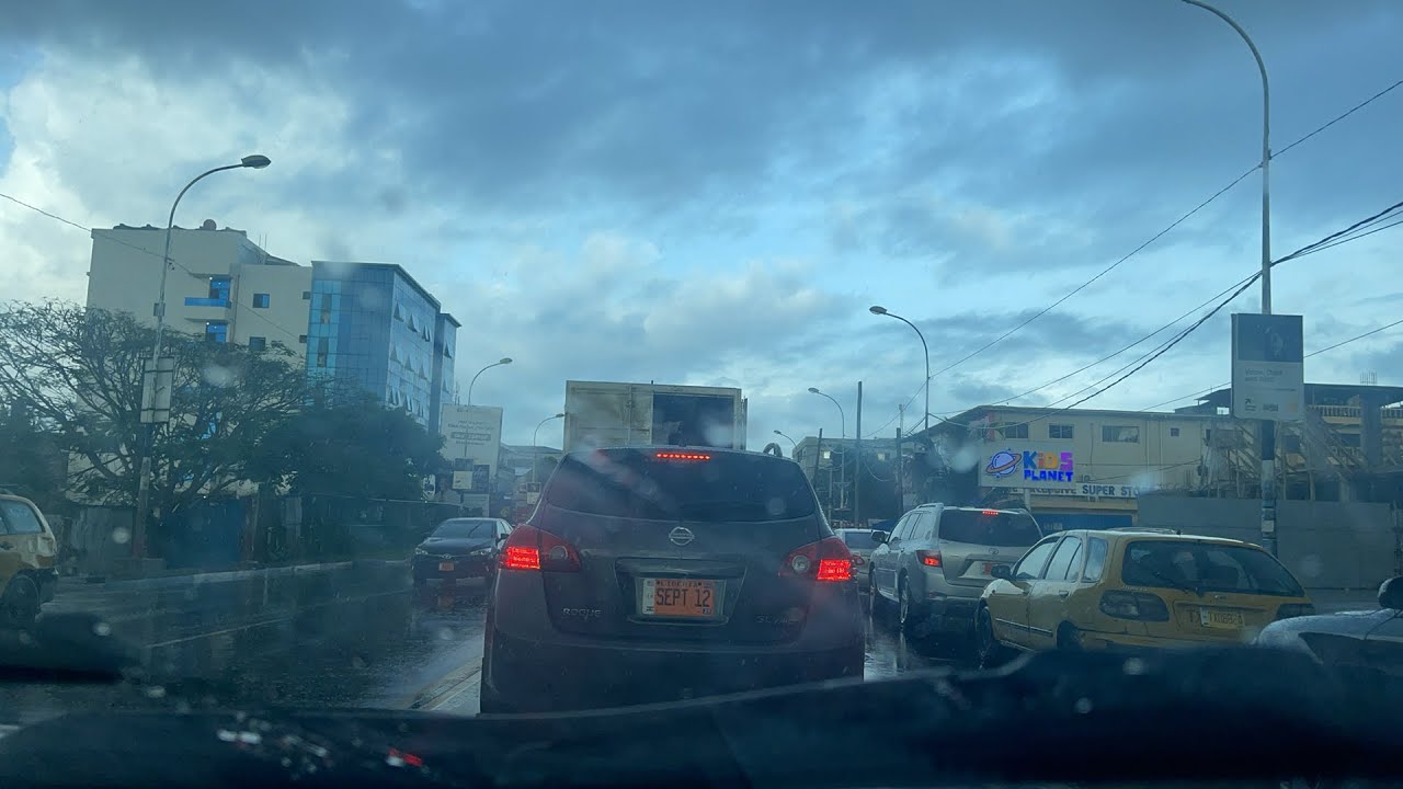 Heavy rainfall in Monrovia Liberia - YouTube