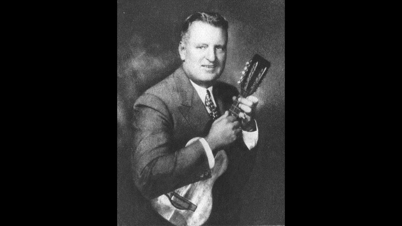 Grandfather’s Clock - Frank Crumit, 1925 - YouTube