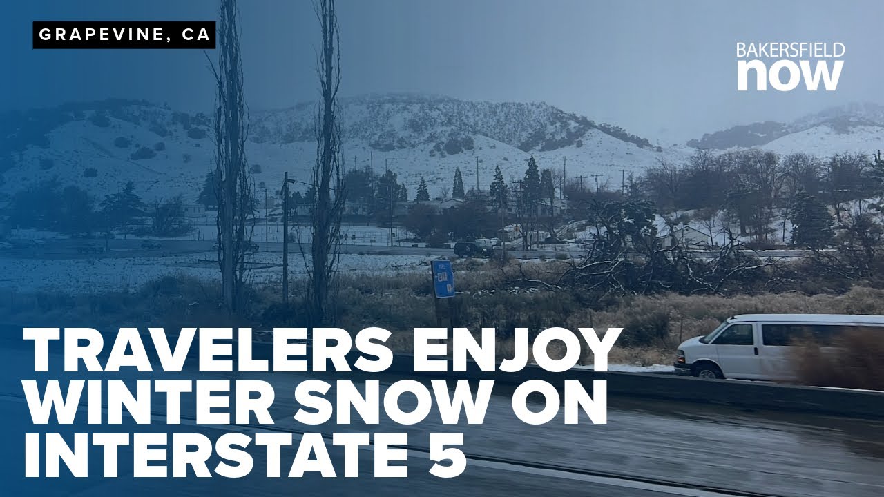 Grapevine snow delight: Travelers stop on Interstate 5 to enjoy winter ...
