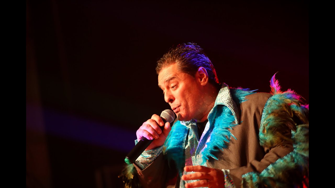 Theo Claessens | Vlege Wie Un Veugelke 2015 - YouTube