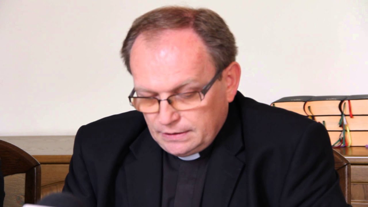 Ks. dr Robert Kantor, sędzia w Sądzie Diecezjalnym - YouTube