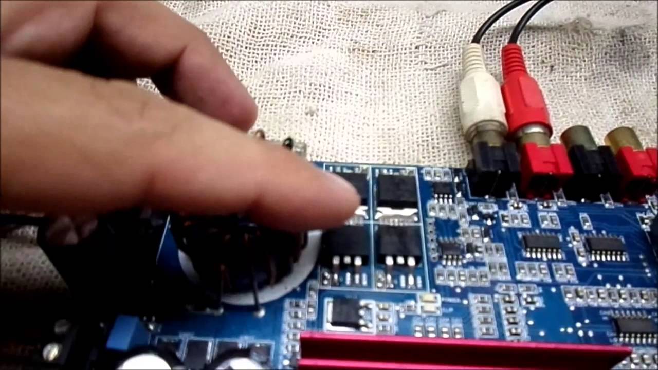 Módulos Soundigital SD400.4D e SD400.1D = LED Pisca - YouTube