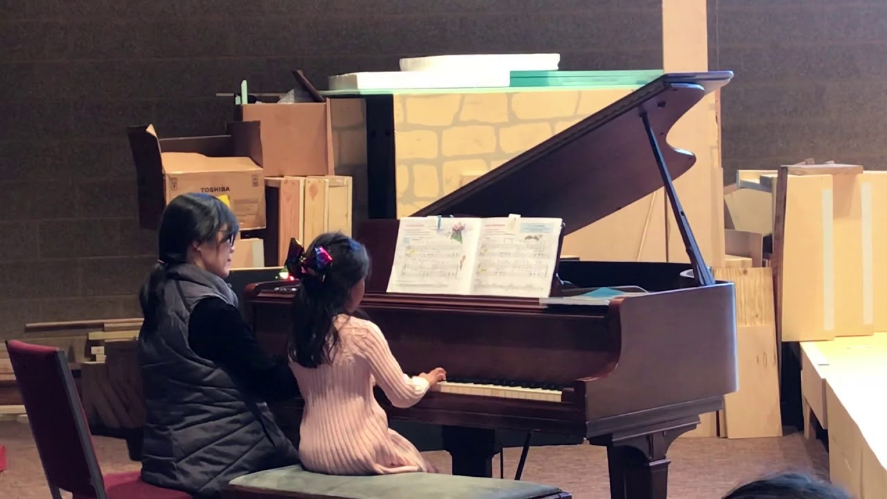 Kids Piano: Old Uncle Bill and Twinkle Twinkle Little Star - YouTube