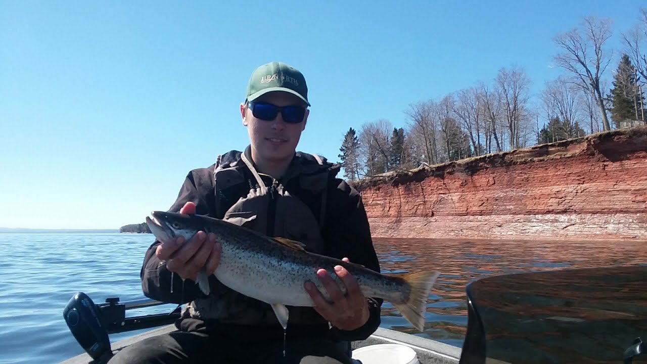 Brown Trout fishing on Lake Superior. - YouTube