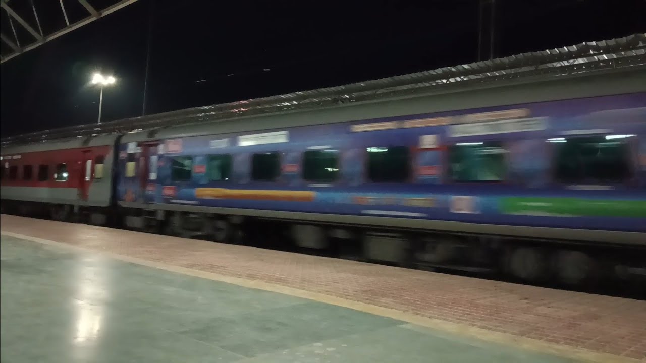 Bhubaneswar tejas rajdhani express !! Bhubaneswar tejas rajdhani ...