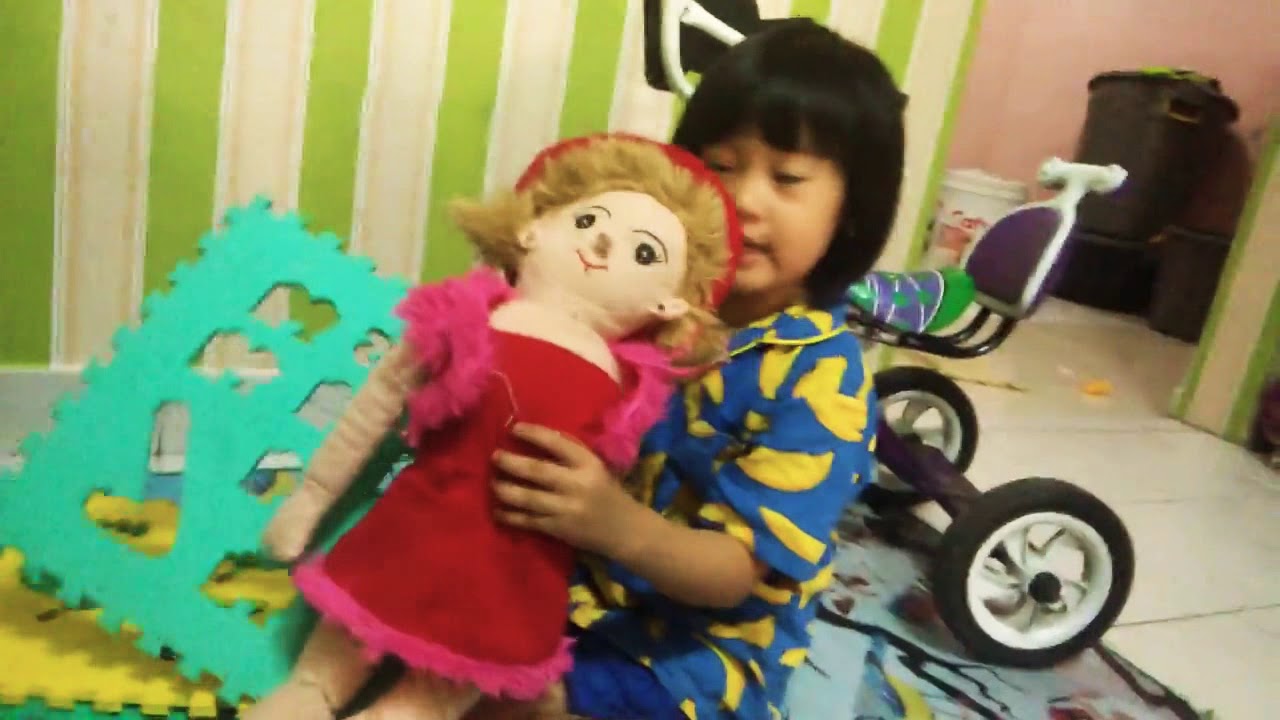 Tebak warna bersama boneka Cindy menggunakan PlayMath,pinter banget # ...