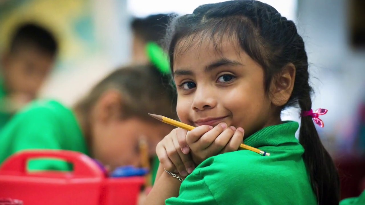 My Favorite Places at KIPP Un Mundo - English - YouTube
