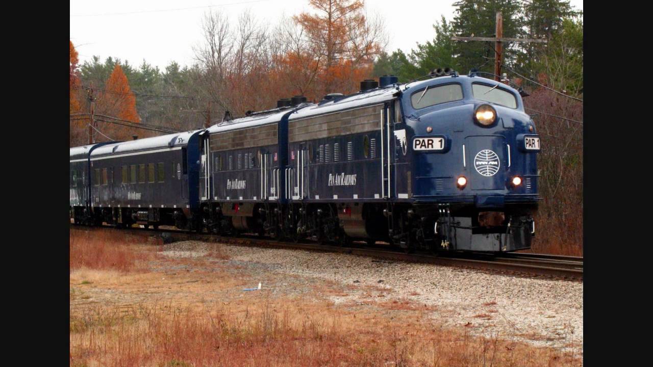 Pan Am F-units on OCS (Business Train) at Plaistow,NH 11/16/2010 - YouTube