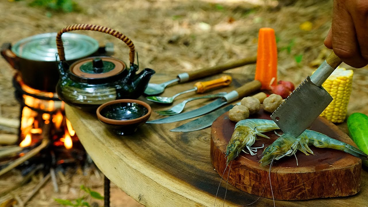|Survival Miniature Wilderness Cooking| Cooking Shrimp N Meatball With ...