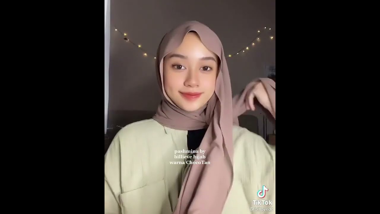 TUTORIAL PASHMINA MENUTUP DADA & BERKACA MATA - YouTube