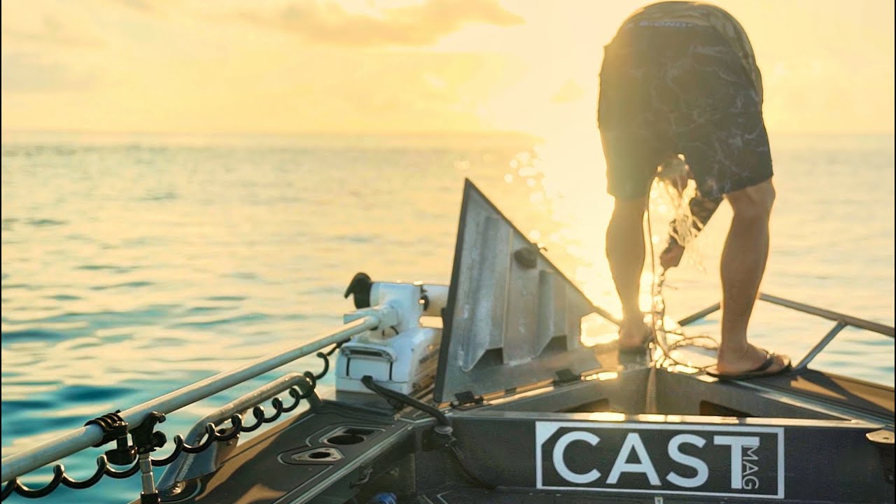 Unbelievable Adventure: Living on a Boat on the Great Barrier Reef! Day ...