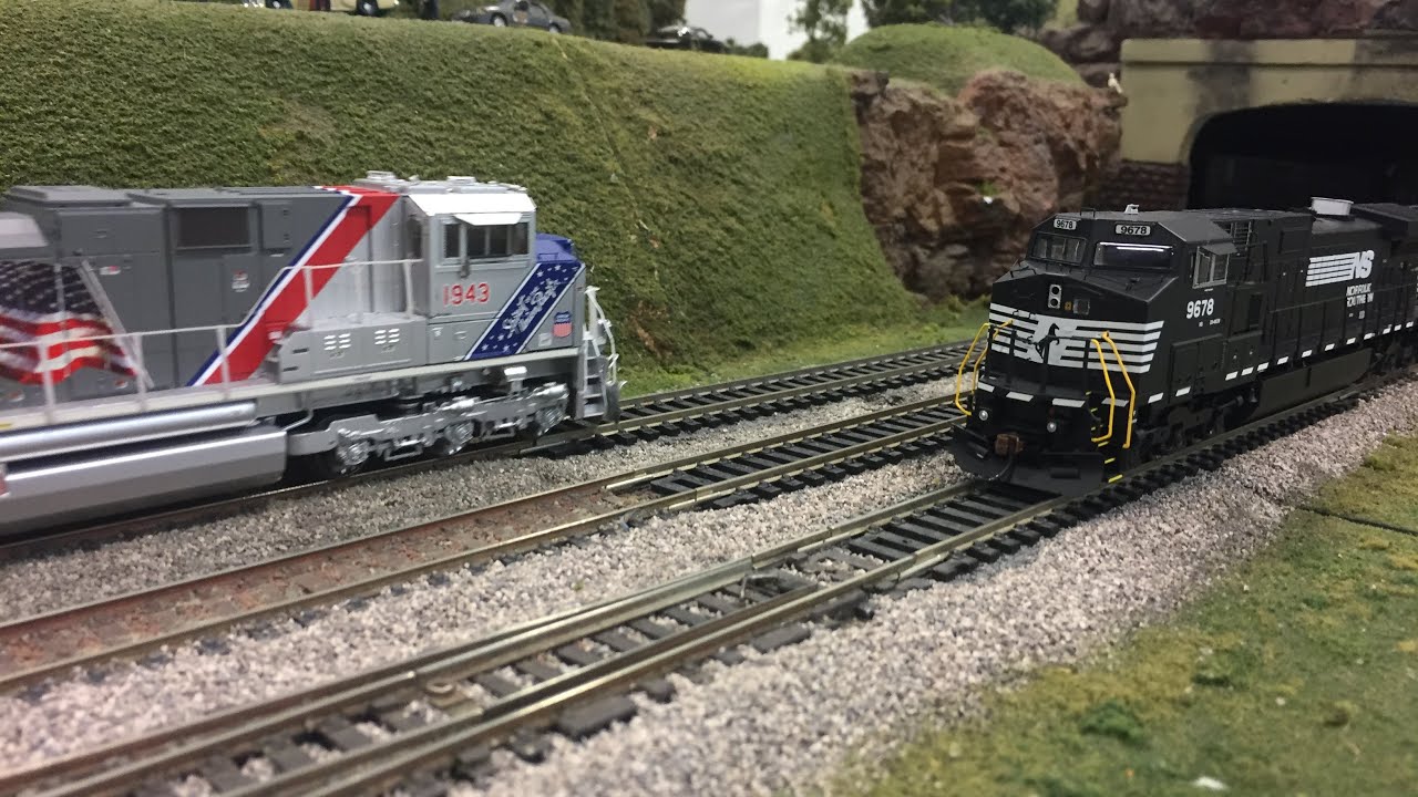 SHOWTIME: Model Trains at the Ohio State Fair - YouTube