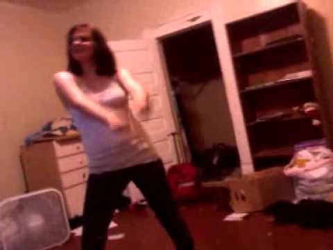 Red nose (yiking) dance!!! Gabby Alexis and Raven - YouTube