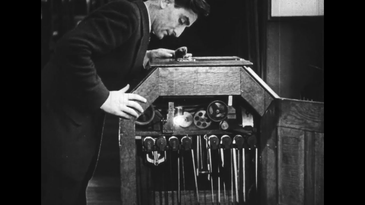 Biography of a Motion Picture Camera 1947 - YouTube