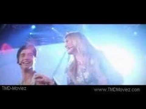 Hilary Duff-Hey Now- Isabella and Lizzie - YouTube