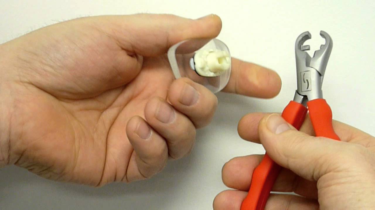 How To Use Your Deblocking Pliers - YouTube