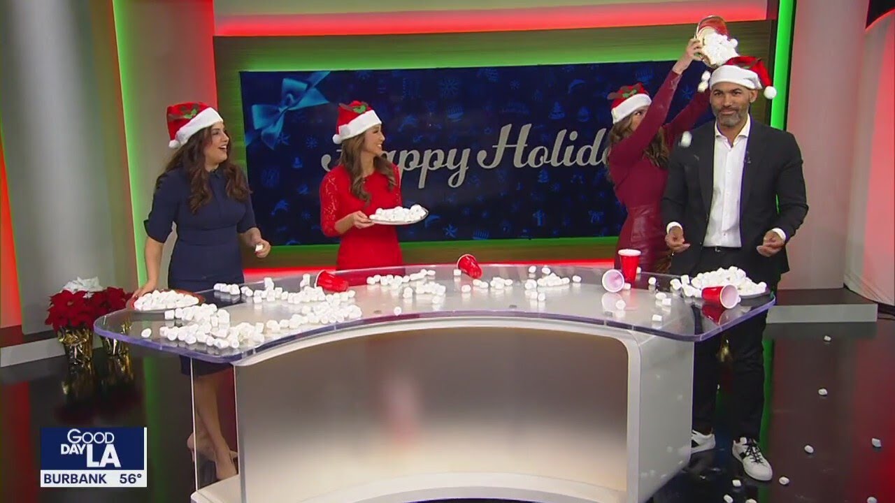 GDLA plays 'Hungry hungry reindeer' game - YouTube
