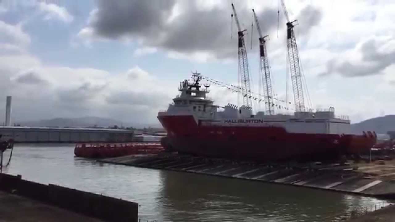 Lançamento Stim Star Brasil NAVSHIP - HALLIBURTON - YouTube