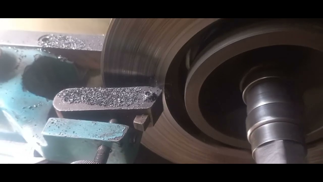 Toyota hiace brake disc surface - YouTube