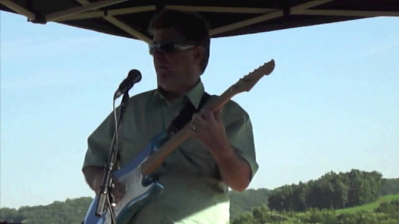 Paul Colombo Live - YouTube