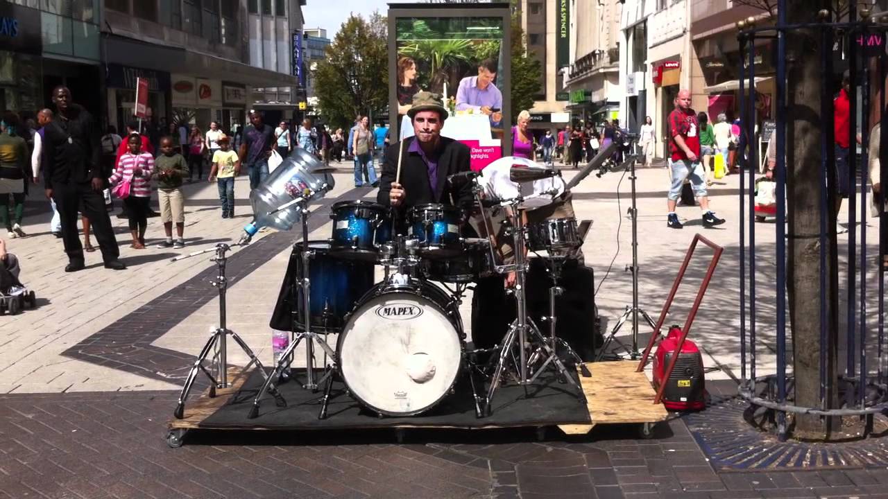 Street Performer: Electric Drummer - Birmingham July 2011 - YouTube