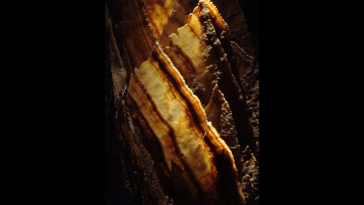 King Solomon Cave Mole Creek - Tasmania - YouTube