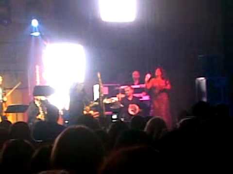Sibel Can Viyana Konseri 08.05.2010_Part 7_ Sibel Can -  YANACAKSAK ASKIMIZ İcİN (7 Sarkisi).mp4