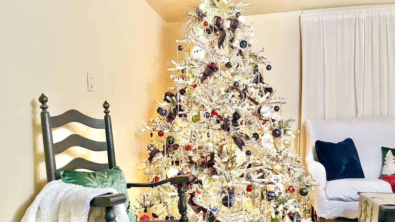 Christmas Tree Decorating! | 2020 A Twist On Traditional! - YouTube