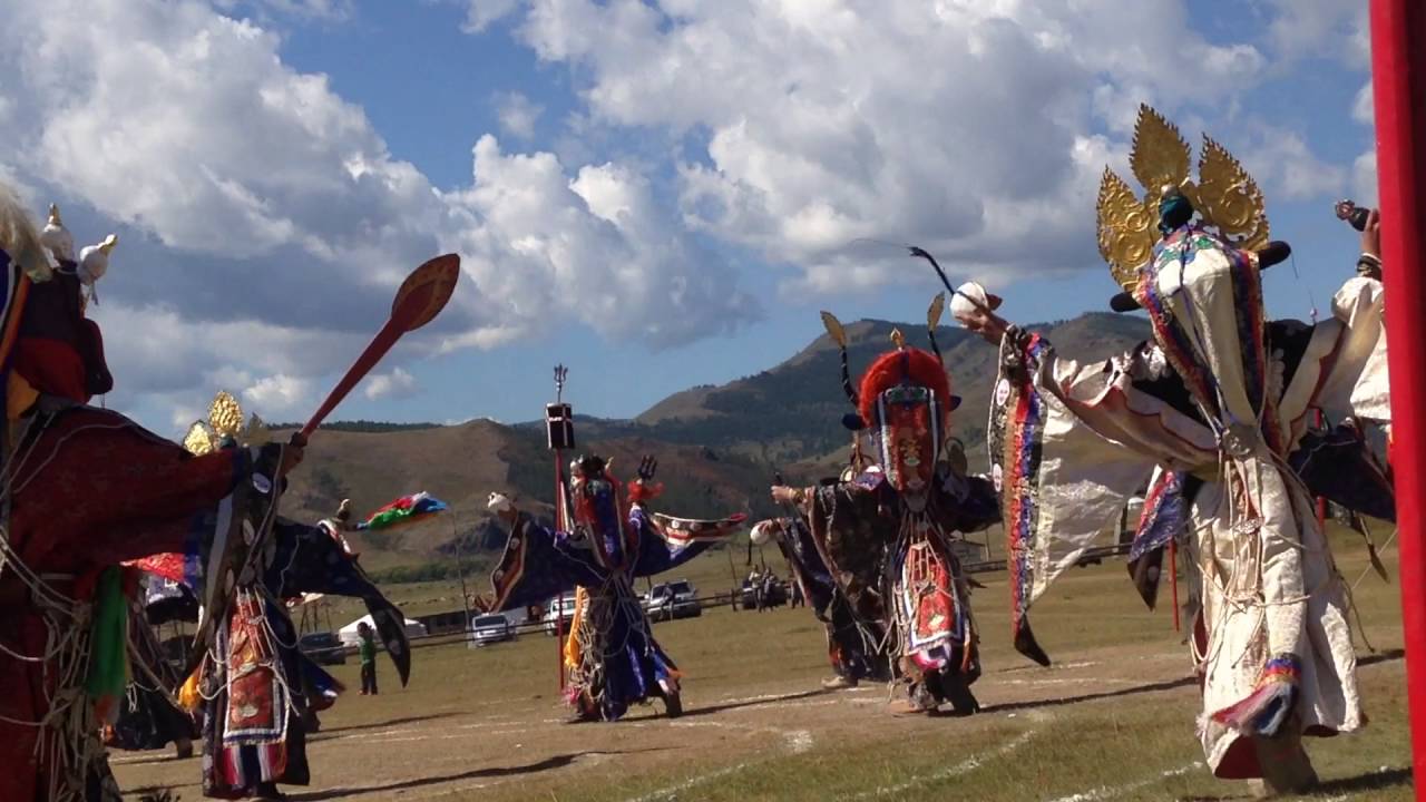 Mongolian Tsam Dance: Clockwise Motion - YouTube