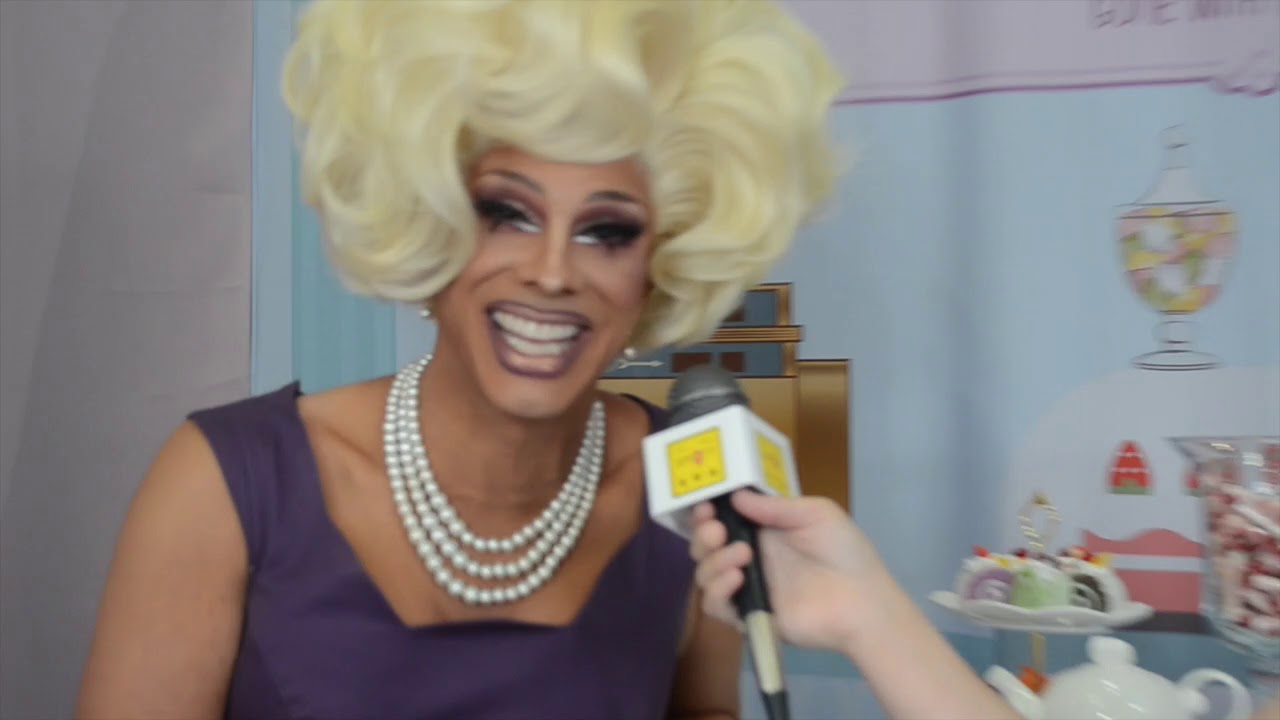 Shuga Cain Interview at RuPaul's DragCon 2019 - YouTube