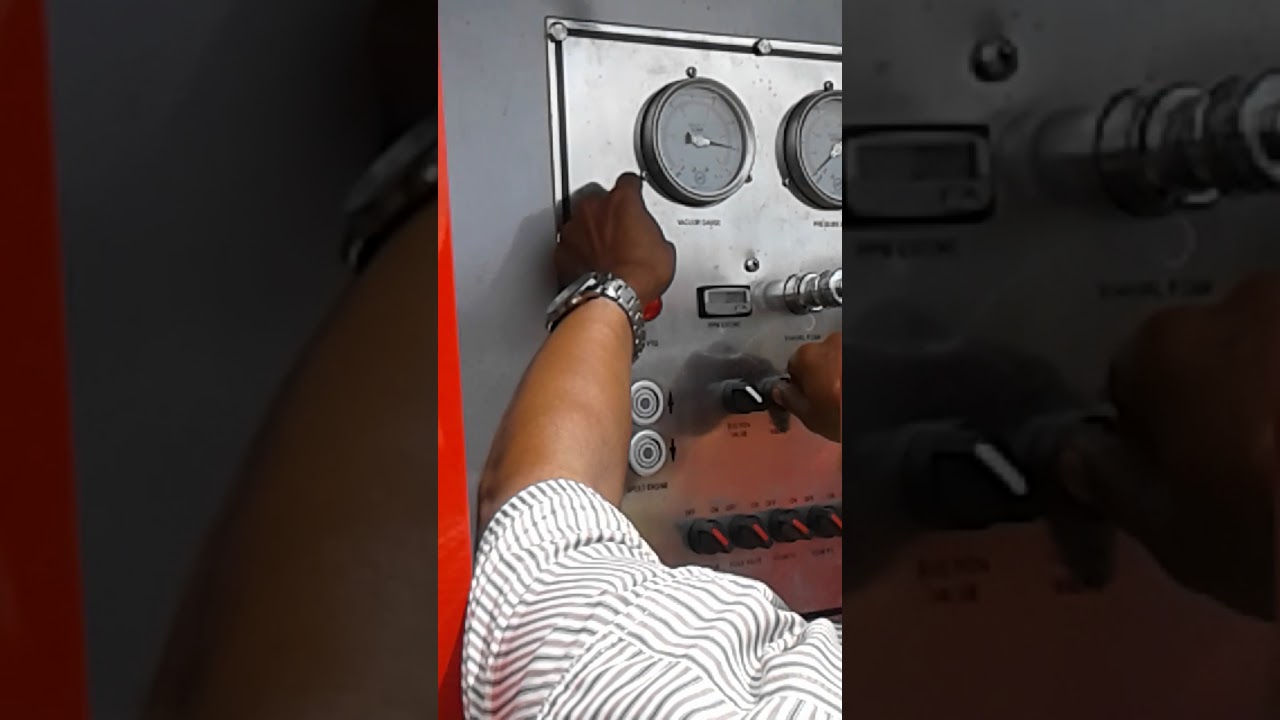 Priming pump scania foam tender type 4 - YouTube