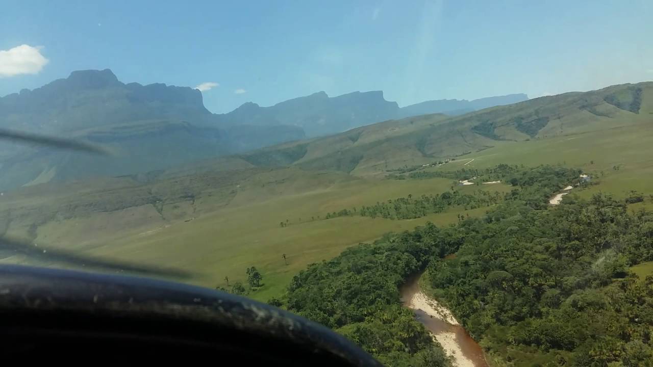 Venezuela, Canaima, Flight over the Tepuy - YouTube