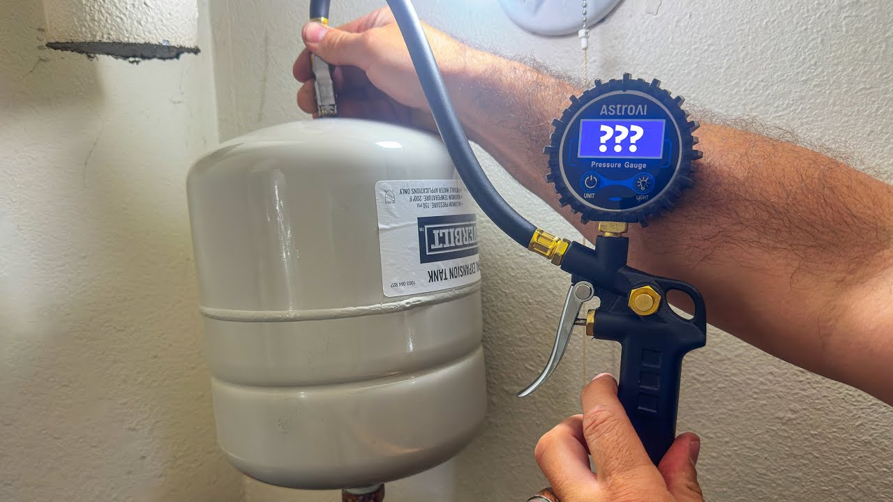 Setting Pressure on a Water Heater Expansion Tank - YouTube