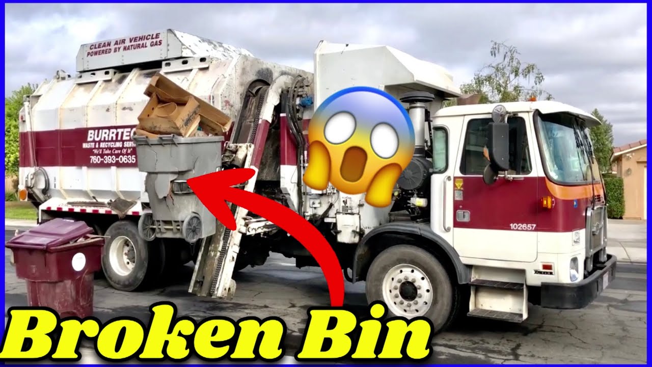 Garbage Truck Slamming Bins On Recycle - YouTube