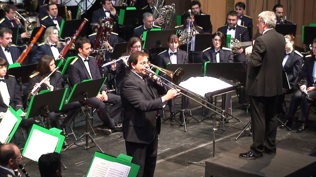 Annie Laurie by arthur pryor . solo trombone: spyros farouggias - YouTube