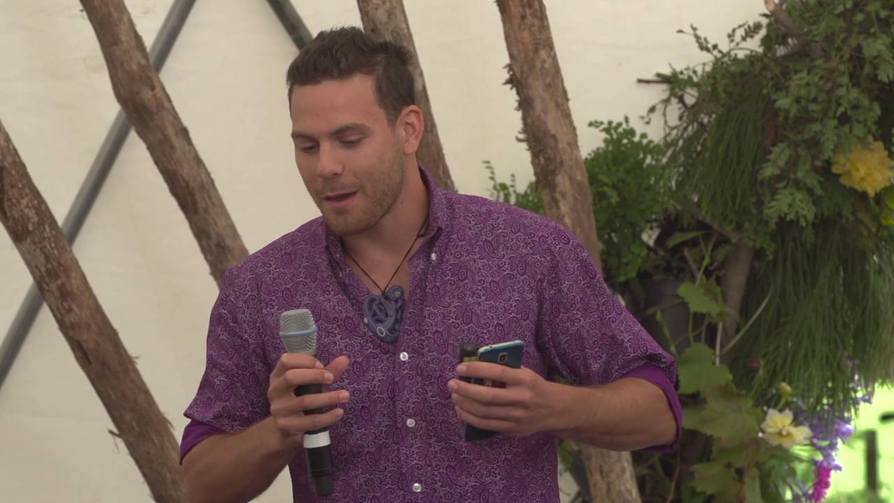 90 Seconds with Shay Wright and Guy Royal on the Māori Economy - YouTube