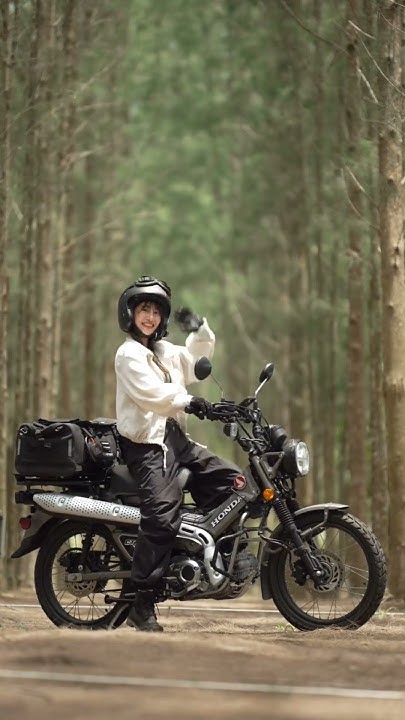 Honda CT125 - YouTube