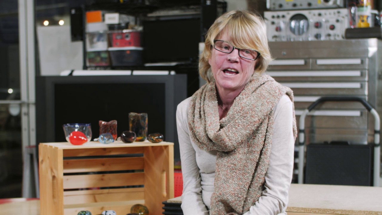 Meet the Makers #7 George-ann Greth (Glass Blowing) - YouTube