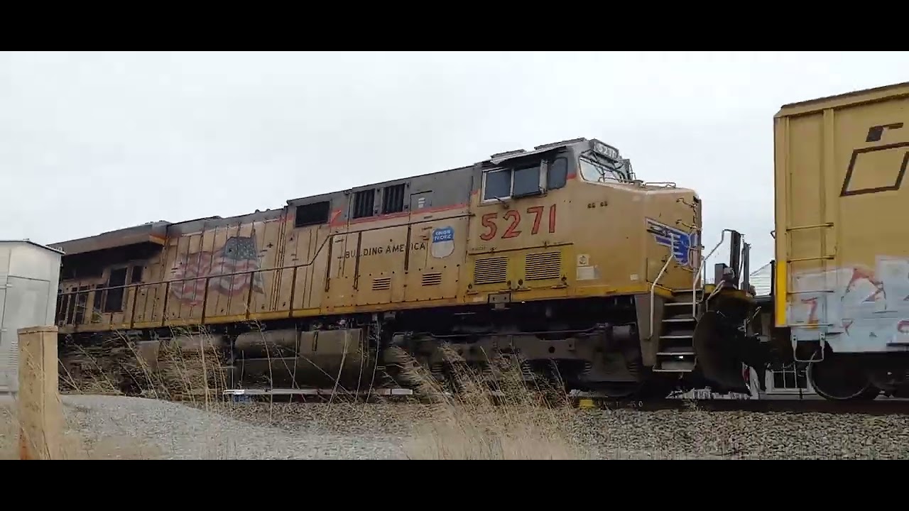 NS 154 with UP7753 AC45CCTE UP5703 AC44CWCTE mid train DPUs NS 3644 ET44AC and UP 5271 AC45CCTE ...